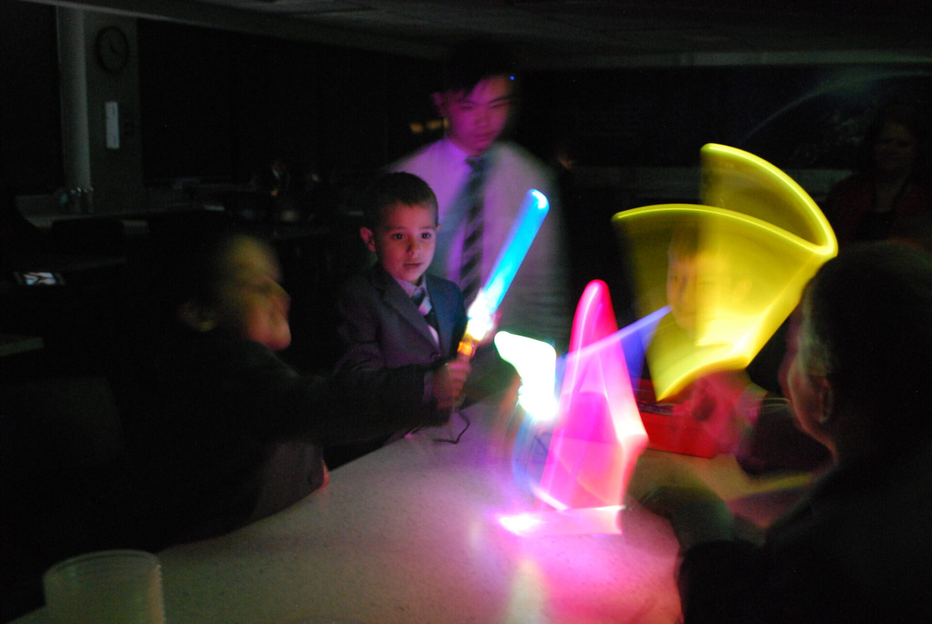 Year 11 IB Boys bring Science to Life – Newington College